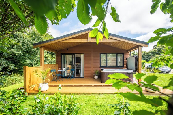 Maple Lodge, Family Friendly, With Hot Tub In Angarrack - Gwithian