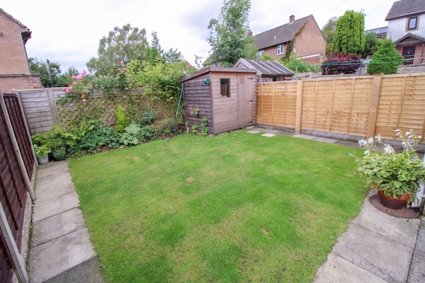 Beckside Garden Brampton - Sleeps 4 Guests In 2 Bedrooms - Northumberland