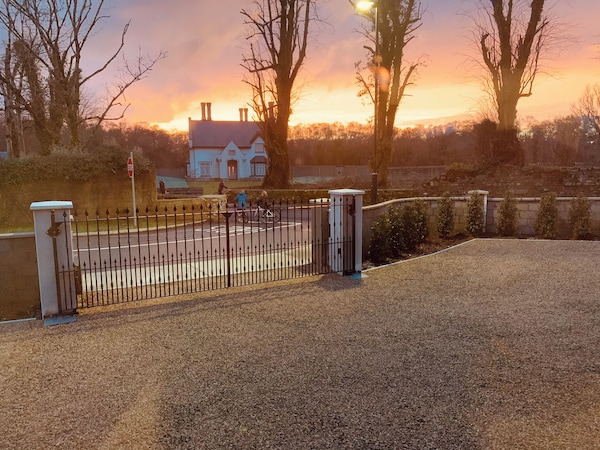 Luxurious Home In Killarney - Killarney