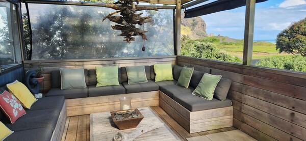 Piha Beachfront Sunset And Surf Watch! - Auckland