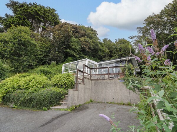 Woodland Roost, Family Friendly, With A Garden In Barmouth - Llŷn Peninsula