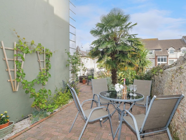 Samphire Lodge, Pet Friendly, Country Holiday Cottage In Brixham - Dartmouth