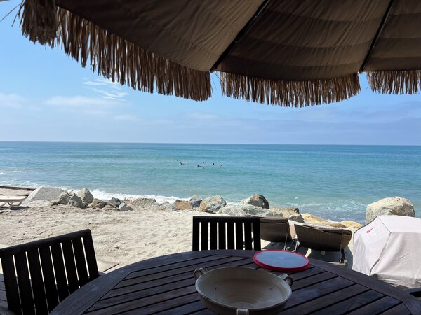 Magical Oceanfront Home  In Capistrano Beach. All The Comforts Of Home And More! - San Clemente, CA