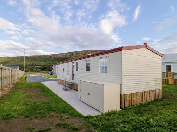 Meric Stone Holiday Lets Caravan 1, Family Friendly In Castlerock - Castlerock