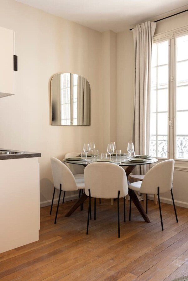 Appartement Spacieux Proche 19ème Arrondissement - Buttes-Chaumont