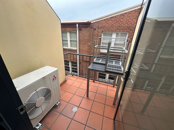 One Bedroom Apartment - Newcastle