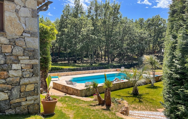 Atemberaubendes Haus In Fayence Mit. - Fayence
