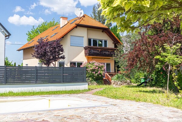 Exquisite Home W/ Garden & Free Parking - For 20p - Korneuburg