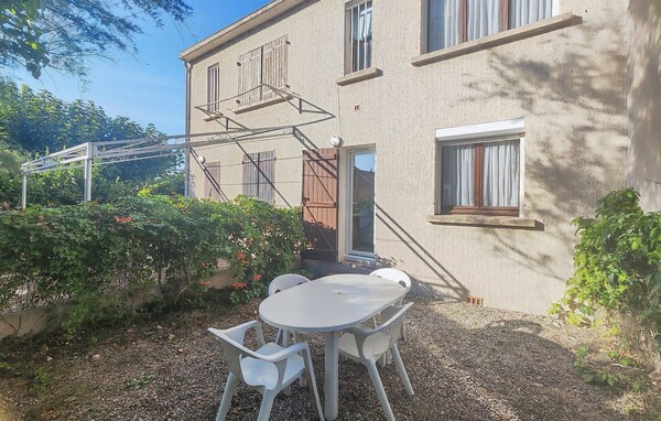 Schönes Haus Mit 4 Schlafzimmern In. - Vias