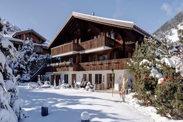 7-bedroom Chalet With Private Pool - Switzerland