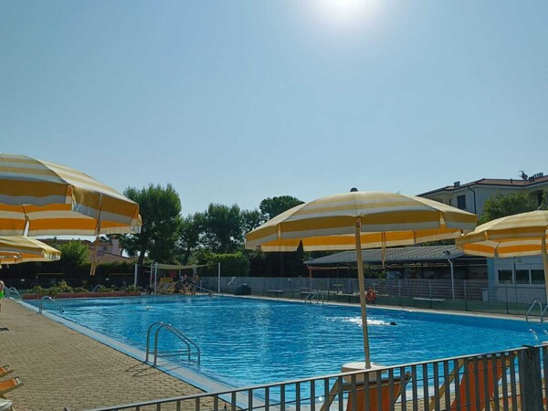 Appartamento 'Civico 316 Con Piscina' Con Piscina Condivisa, Wi-fi E Aria Condizionata - Porto Recanati