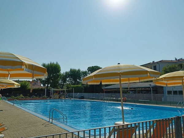 Apartamento 'Civico 316 Con Piscina' Con Piscina Compartida, Wi-fi Y Aire Acondicionado - Recanati