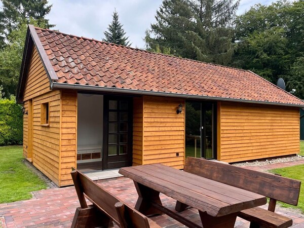 Ferienhaus "Blockhaus Am Waldrand" - Ferienhaus, Dusche Und Bad, Wc - Rastede