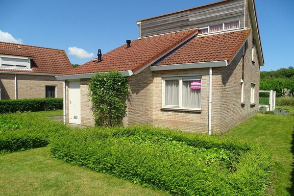 Bungalow In Breskens Nahe Strand Und Leuchtturm - Cadzand