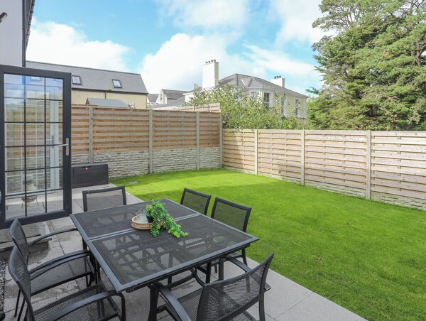 Iscoed, Pet Friendly, Country Holiday Cottage In Llangefni - Benllech
