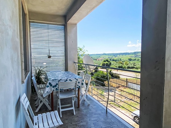 Beautiful Apartment For 6 Guests With A/c, Tv, Patio, Panoramic View And Parking - Casalbordino
