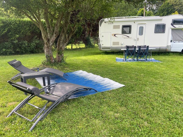 Camping Car Au Charme De La Forêt - Milly-la-Forêt