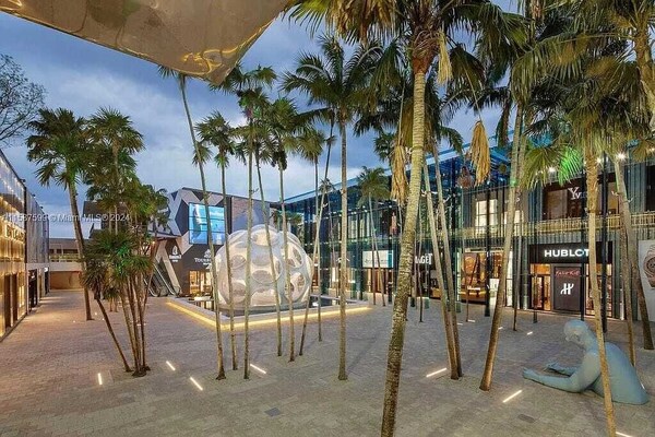 Charming 1-bedroom House With Ac, Wifi In Welcoming Miami - Miami Beach, FL