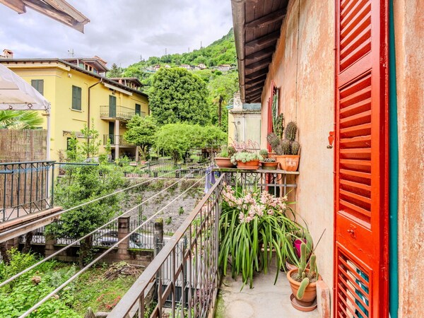 Joli Appartement Pour 4 Personnes Avec Wifi, Balcon, Animaux Admis Et Parking - Domaso