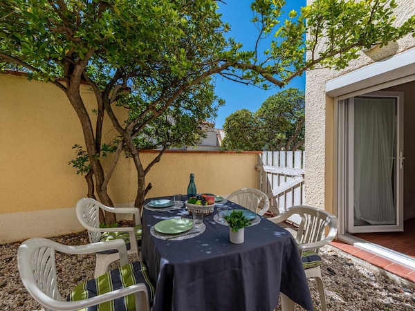 Confortable Appartement Pour 4 Personnes Avec Wifi, Tv, Terrasse Et Parking - Le Barcarès