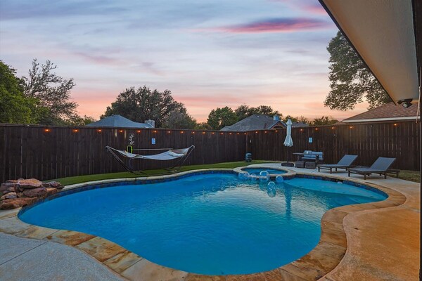 Gorgeous 4bd 2,5bath Home 15min To Dfw Int Airport - Coppell, TX