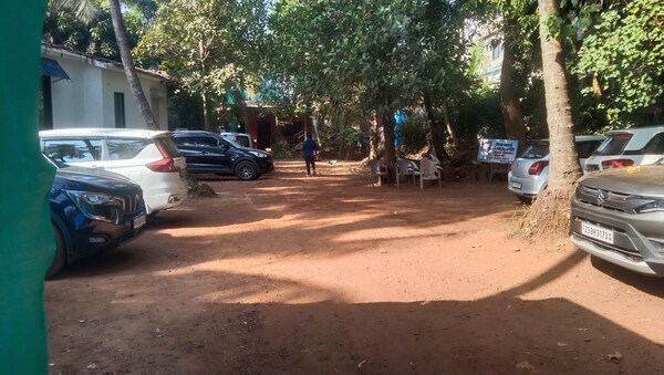We Have Best Wifi Speed, Our Guest House  Is Silent - Goa