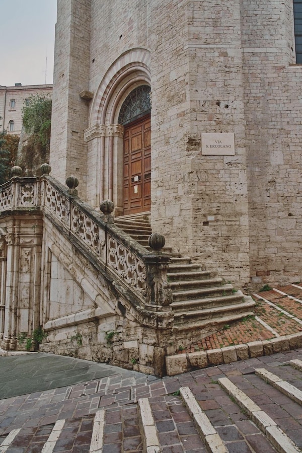 M&m Holiday House "Camillo Benso" - Perugia