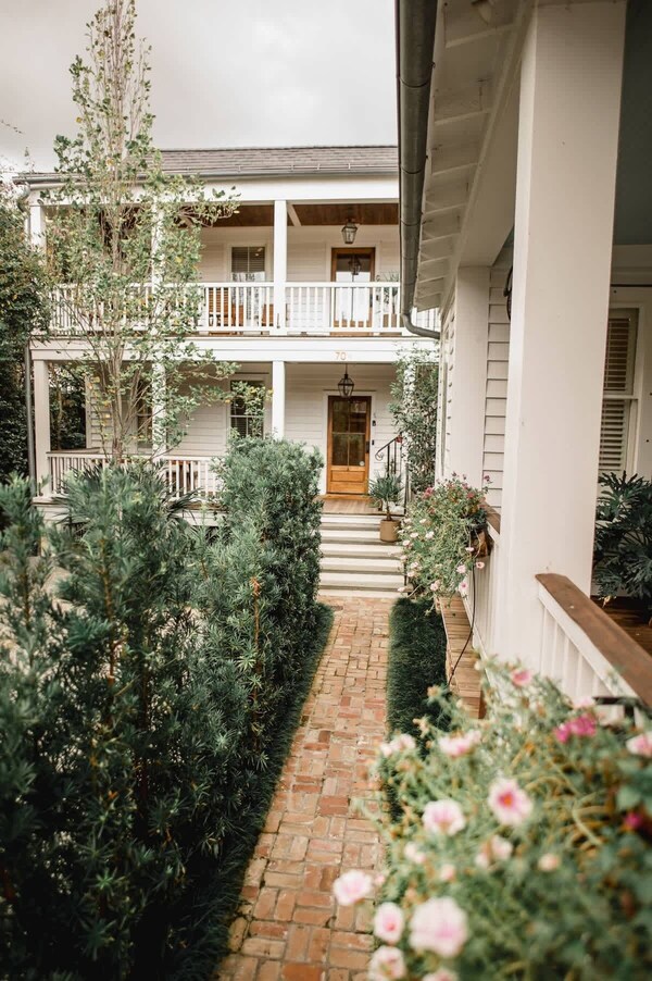 Cozy 1br  Perfect For Work Or Leisure In Downtown Charleston - Charleston, SC