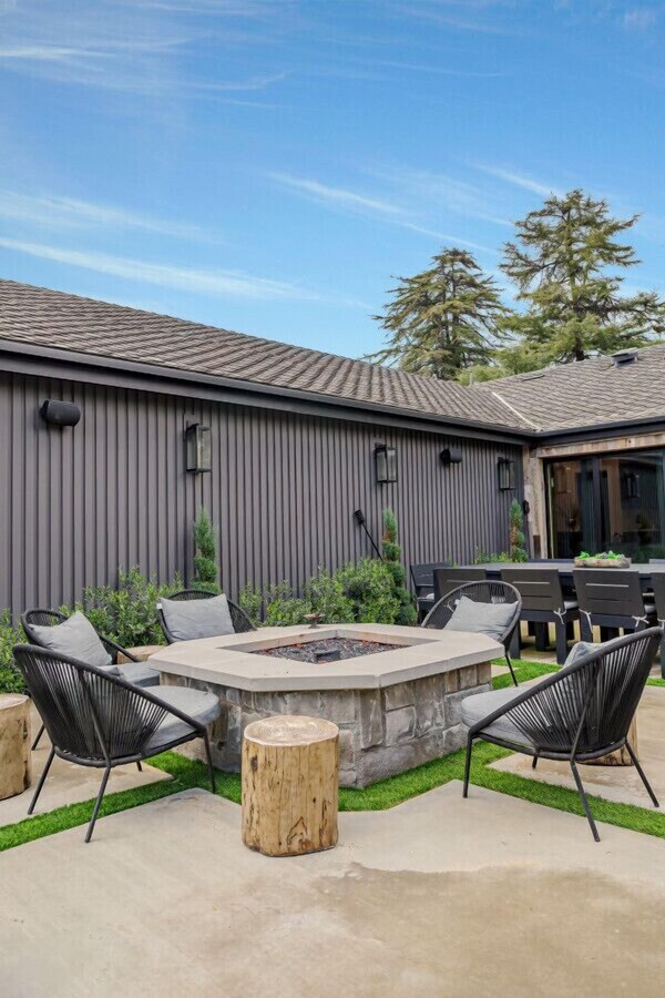 Production And Events Only Modern Luxury House With Pool - Los Angeles, CA