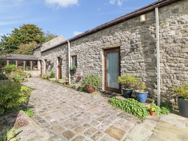 Courtyard Cottage, Family Friendly In Chapel-en-le-frith - Castleton