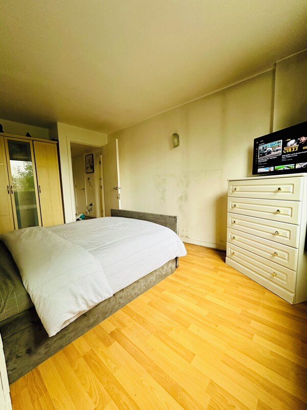 Cozy 1-bedroom Condo In Charming London With Wifi, Gym, Pool And Free Parking - Londres