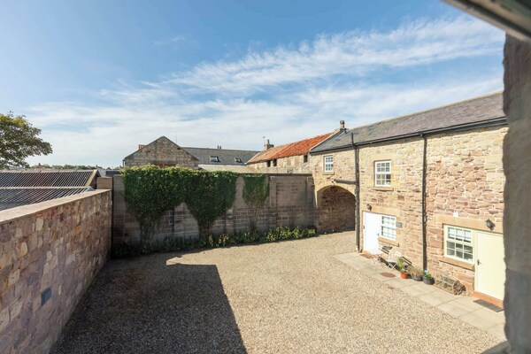 Host & Stay | The Old Smokey - Beadnell