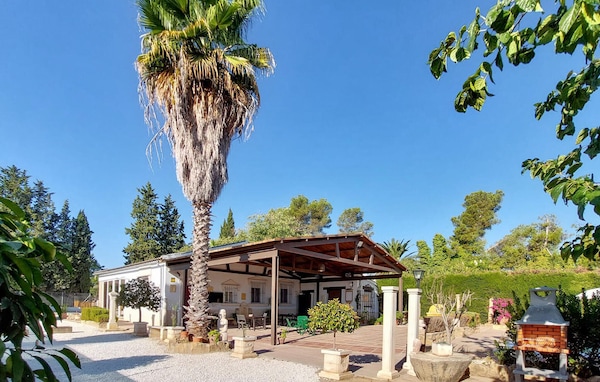 Amazing Home In Montilla With Wifi - Montilla