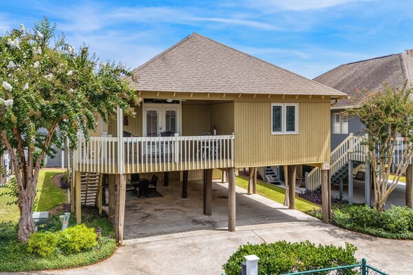 *New* I Luxury Beach House I Walk To Beach I Pool - Myrtle Beach, SC