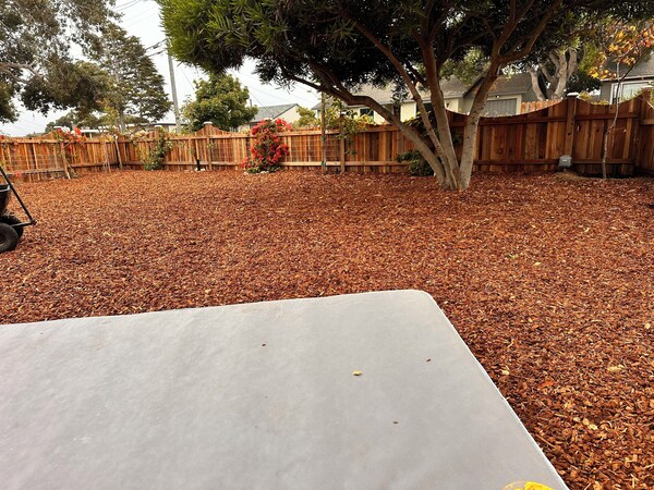 Charming 3-bedroom In Del Rey Oaks With Ac, Wifi Hot Tub & All The Hot Comforts - Monterey, CA
