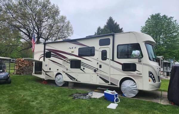 Cozy Rv With Ac And Wifi In Serene Pierceton Yogi Bear Jellystone Park - Indiana