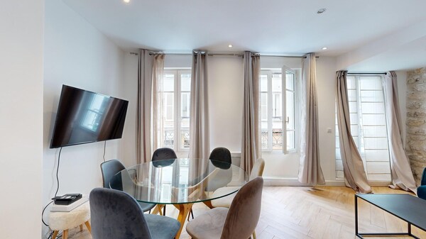 Tbs 70 - Charmant Et éLégant Appartement à Paris - Le Marais