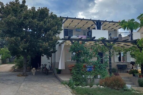 Apartments Paula - One Bedroom Apartment With Terrace 3 - Tisno