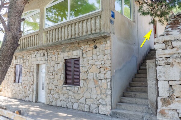 Seafront Apartments Olivera-standard One Bedroom Apartment With Balcony And Sea View ( Valentina ) - Korčula