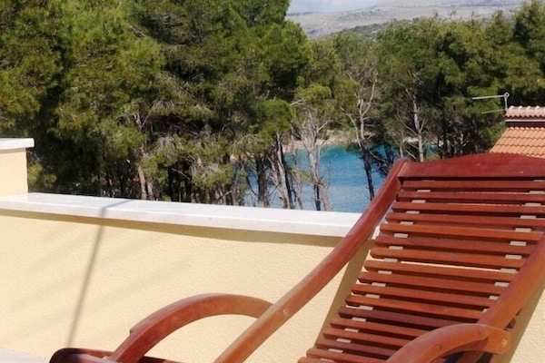 Apartments Mimose - Two Bedroom Apartment With Terrace And Sea View ( Lile) - Milna