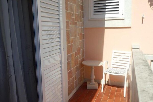 Apartment Vesna & Ivica - Two Bedroom Apartment With Terrace And Sea View (Vesna) - Sutivan