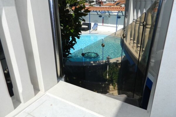 2 Bedroom Apartment With Terrace - Omiš