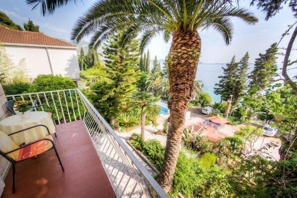 Guest House Villa Nina- Superior Triple Room With Balcony And Sea View (S2 - Plava) - Cavtat