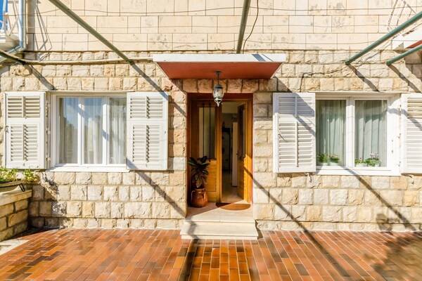 Guest House Villa Nina- One Bedroom Apartment With Sea View (Apt1) - Cavtat