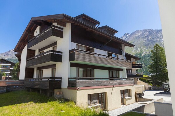 Ferienwohnung  Mit Traumhaftem Ausblick Haus Slalom - Saas-Fee