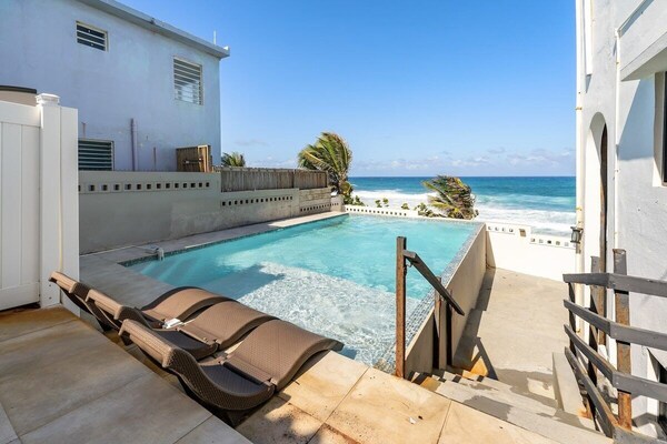 4 Br Kikita Beach Villa Oceanfront W Pool - Dorado