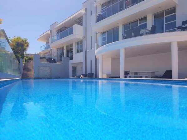 Waimahana Lakefront Apartment 10 - New Zealand