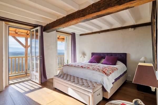 Ensemble De La Ferme Bourdasse Vue Pyrénées Avec Piscine, Sauna Et Bain Nordique - Oloron-Sainte-Marie