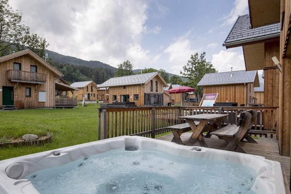 Ansprechendes Chalet Mit Whirlpool - Steiermark