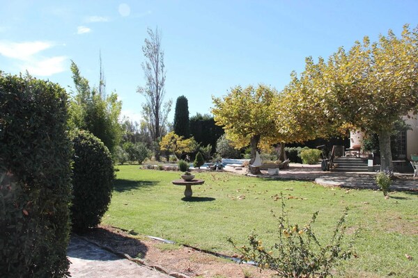 Homerez - Grande Villa Provençale Avec Piscine Privée à Gémenos - Aubagne